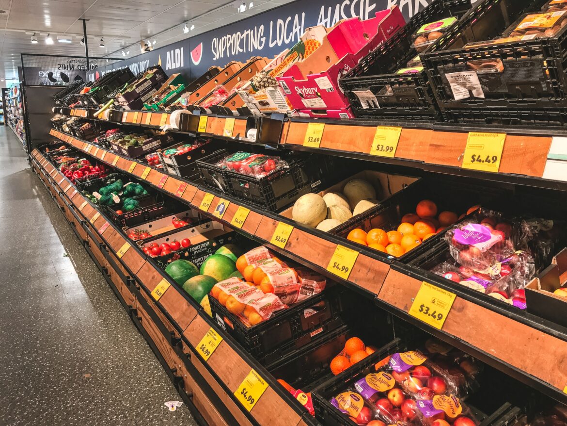 More Grocery Store Chains Commit to Zero-Waste Packaging ...